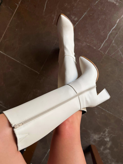 Lenna White Boots – M. Valentina - María Valentina Cancún